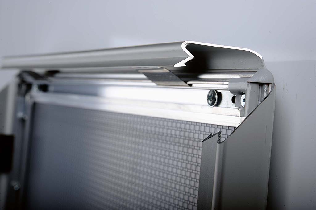 Classic Snap Frame, 1.25" Profile, 30" x 40" Poster Size